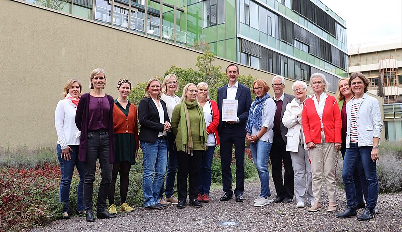 Auszeichnung überreicht: NCT Heidelberg ist „Selbsthilfefreundliches Krankenhaus“ - NCT ...